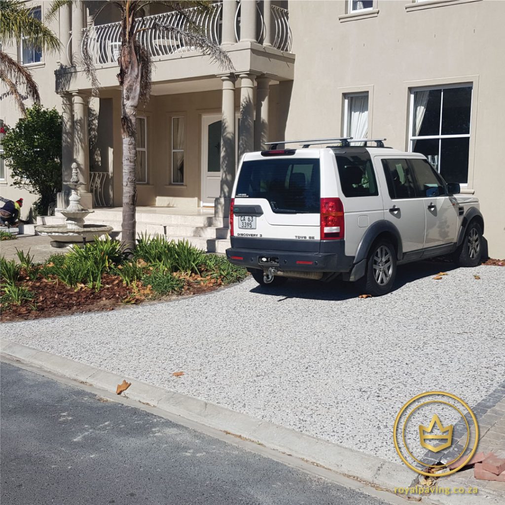 Exposed Aggregate - Royal Paving